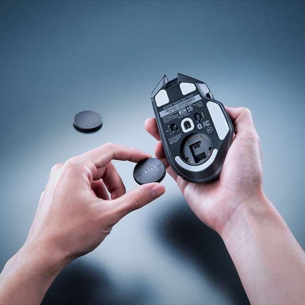 Razer Mouse Dock Pro - FRML Packaging